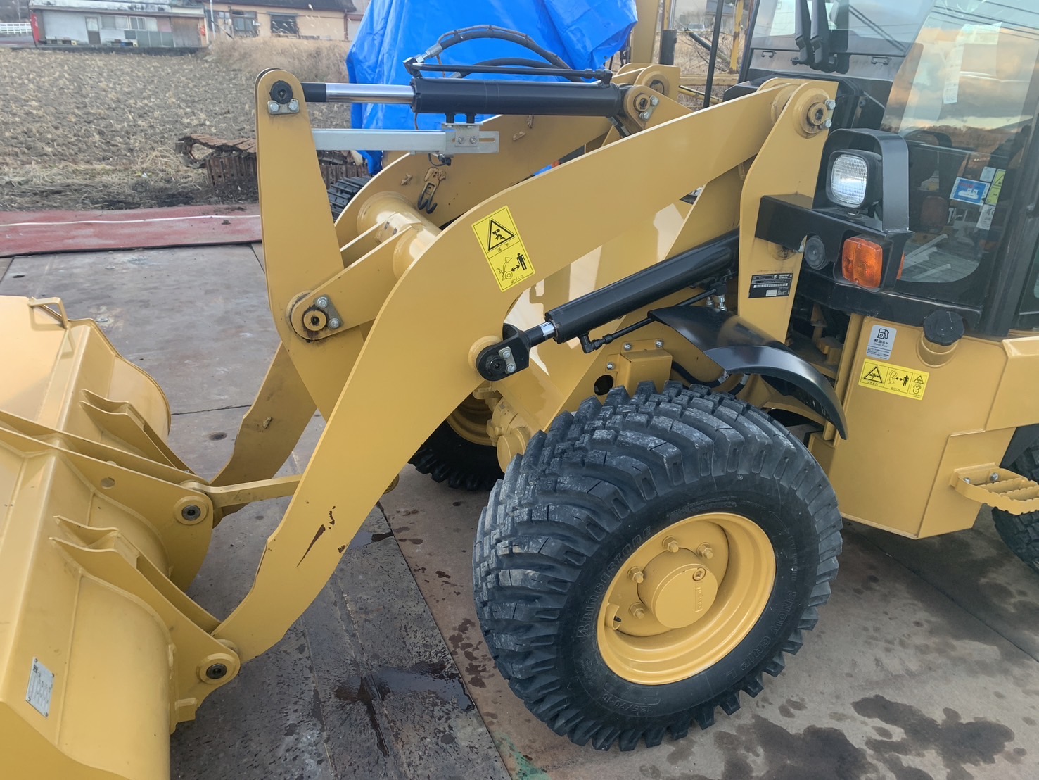 新古車同様の100時間！CAT 901C2 タイヤショベル オプション多数の極上機 | 佐藤重工 - 中古建機販売・買取・修理